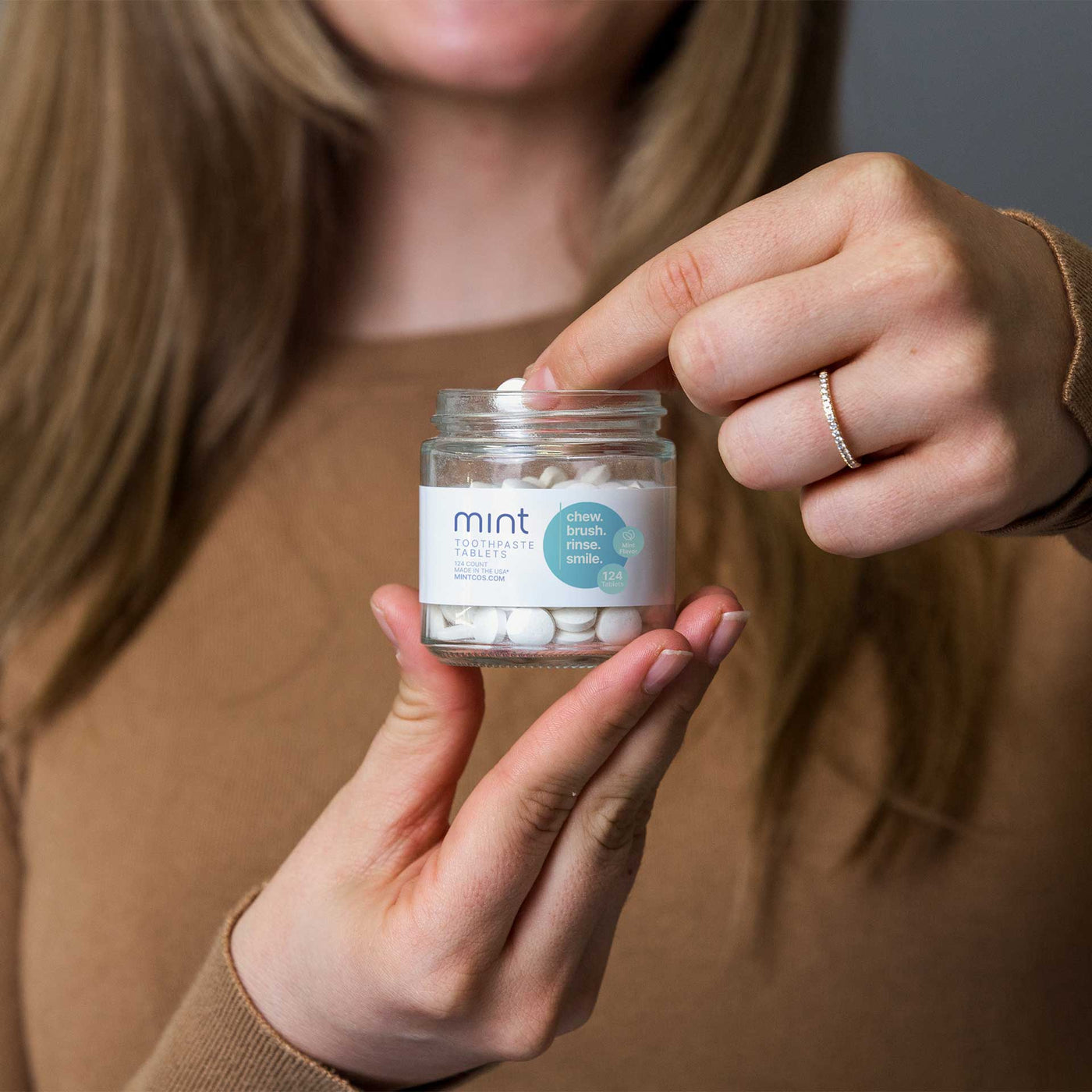 Mint GLO405™ Teeth Whitening Kit